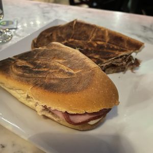 COUNTER & BODEGA - 294 Photos & 204 Reviews - 216 7th Ave, New York, NY ...