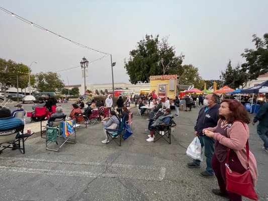 DOWNTOWN FRIDAYS FARMERS MARKET - Updated August 2025 - W Main St S ...