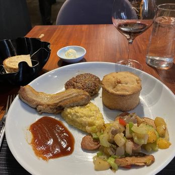 SYD’S FISHPIG CAFE - Updated July 2024 - 122 Photos & 54 Reviews - 210 ...