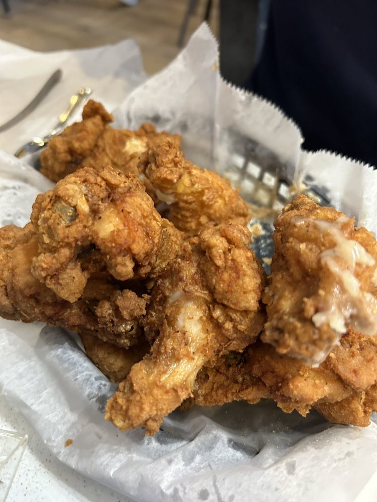 SIX LAKES FLAT RIVER SALOON - Updated January 2026 - 11 Photos & 17 ...