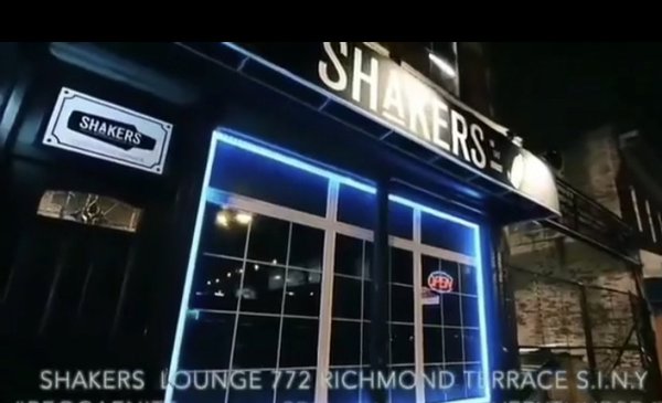SHAKERS ON THE TERRACE - Updated December 2025 - 772 Richmond Ter ...