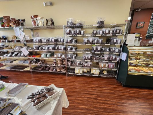 CHOCOLATE MAN - Updated October 2025 - 78 Photos & 68 Reviews - 17171 ...