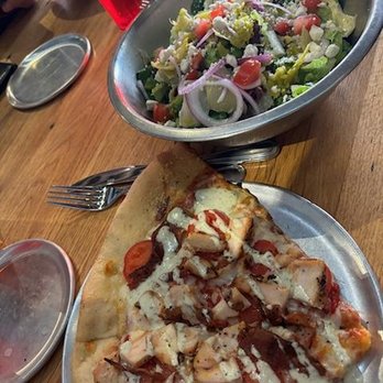 FELIX’S PIZZA PUB - Updated August 2024 - 338 Photos & 381 Reviews ...