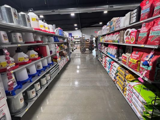 TEMPLE AND BELTON FEED & SUPPLY - Updated July 2025 - 21 Photos - 21820 ...