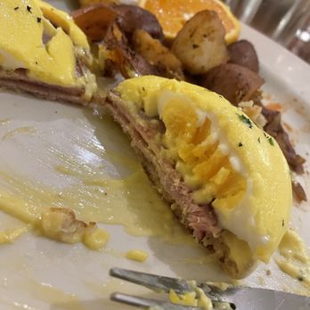 APPLE FARM RESTAURANT - Updated June 2025 - 715 Photos & 876 Reviews ...