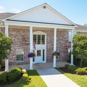 REMINGTON LOFTS - Updated April 2024 - 11 Reviews - 184 Sweeney St ...