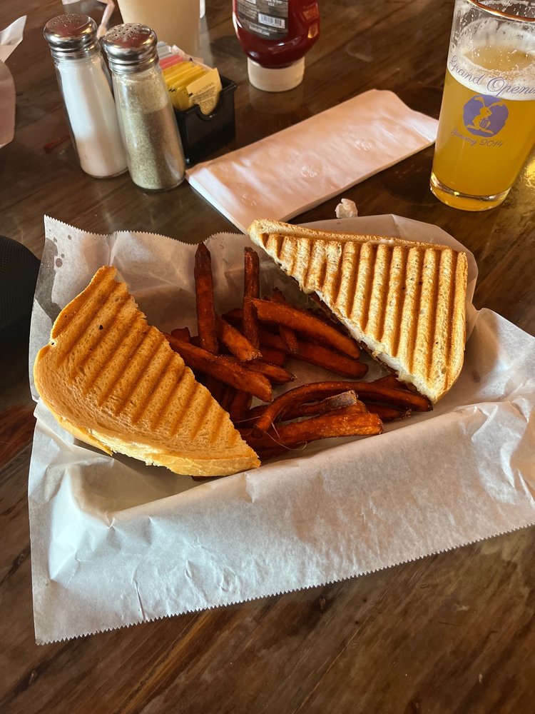 THE ASHEN ROSE - 48 Photos & 82 Reviews - 2809 Lee St, Greenville, TX ...