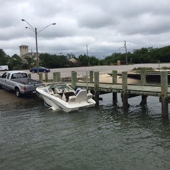 WILLOUGHBY BOAT RAMP - Updated July 2025 - 13th View St, Norfolk ...