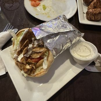 RED MEZE DOWNTOWN - Updated September 2024 - 194 Photos & 204 Reviews ...