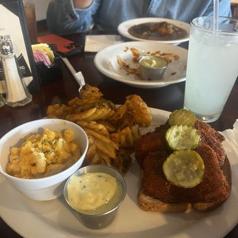LILA MAE’S SOUTHERN KITCHEN & LOUNGE - Updated January 2026 - 63 Photos & 78 Reviews - 2110 ...