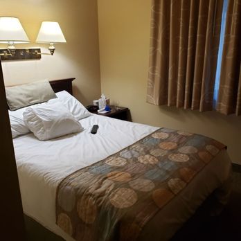 BOLGER CONFERENCE CENTER HOTEL - Updated December 2025 - 171 Photos ...