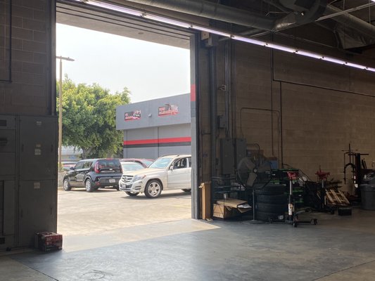 LA AUTO CENTER - Updated August 2025 - 49 Photos & 468 Reviews - 1129 W ...