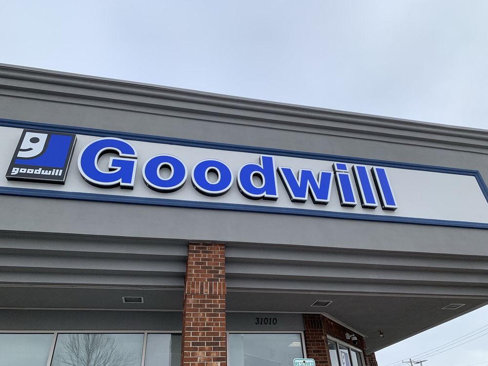 GOODWILL - Updated May 2026 - 10 Photos - 31010 John R Rd, Madison ...