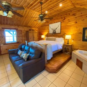 QUEEN WILHELMINA LODGE - Updated April 2026 - 55 Photos & 30 Reviews ...