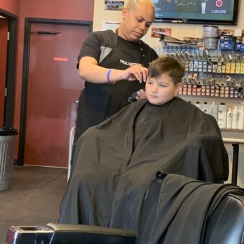 FLOYD’S 99 BARBERSHOP - Updated July 2025 - 34 Photos & 111 Reviews ...