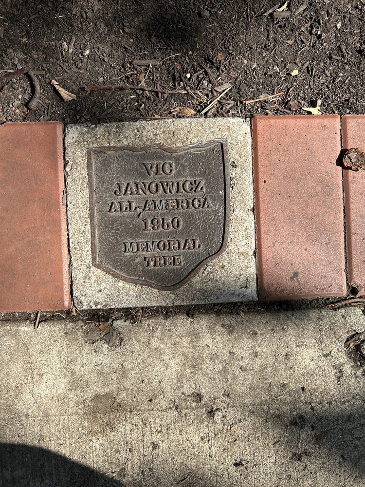 BUCKEYE GROVE - Updated December 2025 - 1900 Cannon Dr, Columbus, Ohio ...