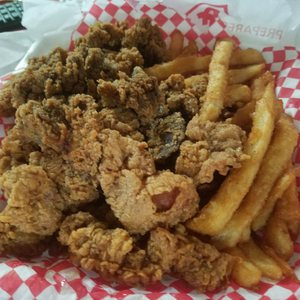 LOUIE LEGENDS - 64 Photos & 18 Reviews - Burgers - 2123 N Knoxville Ave ...