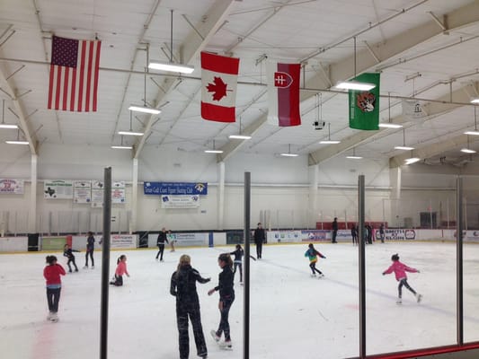 SUGAR LAND ICE & SPORTS CENTER - 22 Photos & 28 Reviews - 16225 ...