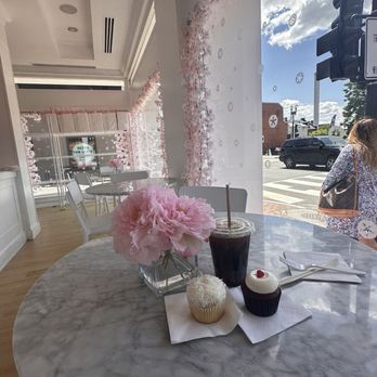 GEORGETOWN CUPCAKE - Updated November 2024 - 3819 Photos & 4384 Reviews ...