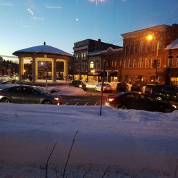 OTIS - Updated July 2025 - 135 Photos & 104 Reviews - 4 Front St ...