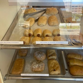 LE DONUT - Updated January 2025 - 179 Photos & 302 Reviews - 2803 Old ...