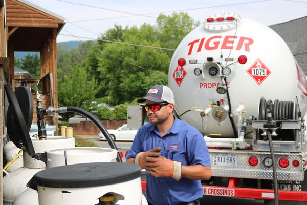 TIGER FUEL - Updated July 2025 - 66 Photos & 14 Reviews - 200 Carlton ...