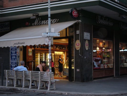 PASTICCERIA MONACO - 10 Photos - Largo Antonio Beltramelli 40, Roma ...