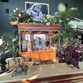 FALCON’S LAIR - Updated December 2024 - 507 Photos & 294 Reviews - 1225 ...