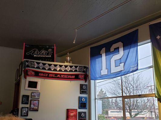 ARLIS’S RESTAURANT - Updated January 2026 - 83 Photos & 127 Reviews ...