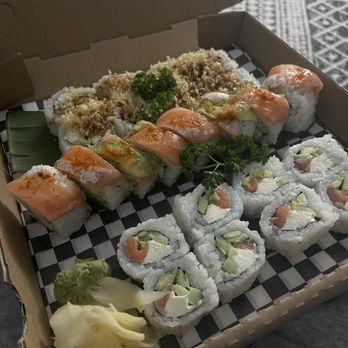 HAKO SUSHI BOX - Updated October 2025 - 23 Photos & 18 Reviews - 573 H ...