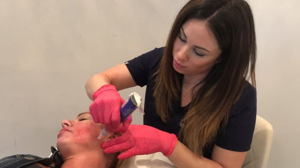 CHRIS MARTIN, MD - Updated December 2025 - 31 Photos - 105 S Bryant Ave ...