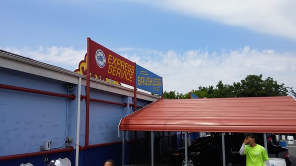 BEST CAR WASH - Updated May 2026 - 40 Photos & 59 Reviews - 812 Geipe ...