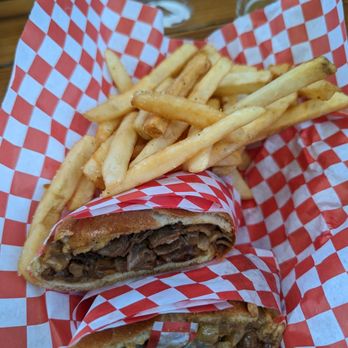 PUB N’ SUB - Updated June 2024 - 226 Photos & 248 Reviews - 1000 ...