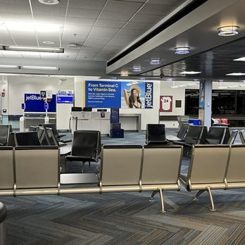JETBLUE - Updated October 2025 - 290 Photos & 770 Reviews - 1 ...