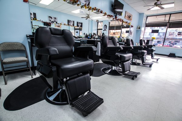 FAMILY BARBER & SALON - Updated December 2025 - 10 Photos & 71 Reviews ...
