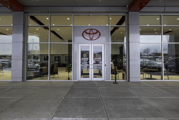 WILLIAMS TOYOTA OF ELMIRA - Updated December 2025 - 39 Photos & 11 ...