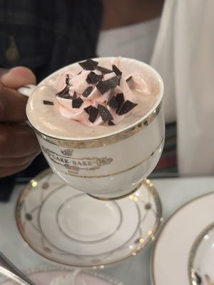 THE CAKE BAKE SHOP BY GWENDOLYN ROGERS-BROAD RIPPLE VILLAGE - Updated ...