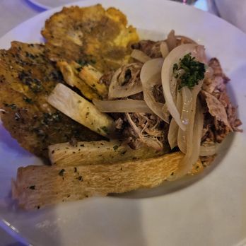 VICENTE’S CUBAN CUISINE - Updated November 2024 - 1043 Photos & 1022 ...