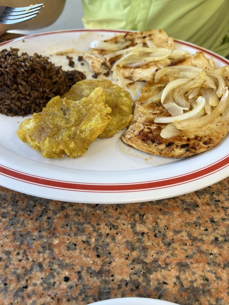 RC BY THE POUND CUBAN CUISINE - Updated July 2024 - 24 Photos & 14 ...