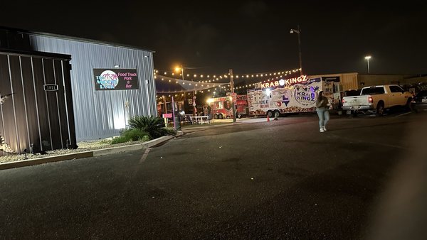 THE MOON ROCK - Updated December 2025 - 13 Photos - 1811 W Jefferson ...