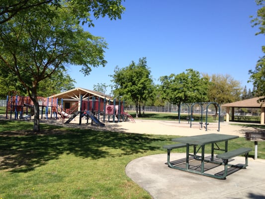 ORCHID PARK - 44 Photos - 3420 W Fir, Fresno, California - Parks ...
