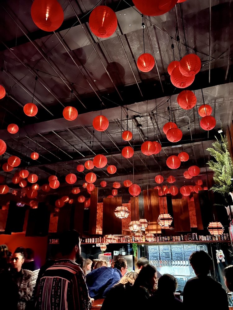 MELODY LOUNGE - Updated July 2024 - 233 Photos & 256 Reviews - 939 N ...