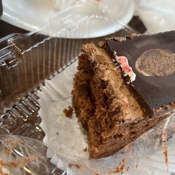 PALM SWEETS BAKERY & CAFE - Updated March 2025 - 265 Photos & 76 ...