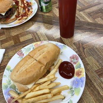 SCOTTIE’S SUB SHOP - Updated December 2025 - 35 Photos & 39 Reviews ...