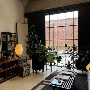 COMMON WAVE HI-FI - Updated December 2025 - 57 Photos & 47 Reviews ...