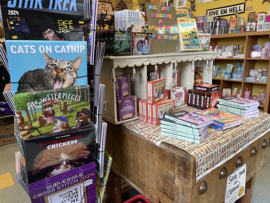 BOO RADLEY’S - Updated July 2024 - 69 Photos & 114 Reviews - 232 N ...