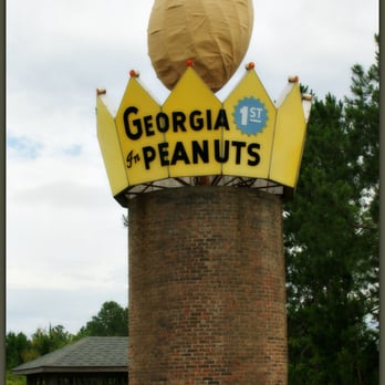 WORLD’S LARGEST PEANUT - Updated December 2025 - 17 Photos - I-75 Exit ...