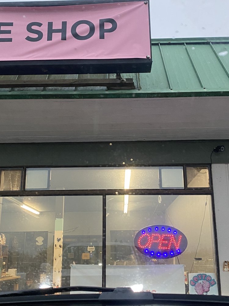 OCEAN VAPOR - Updated January 2026 - 698 Ocean Shores Blvd NW, Ocean ...