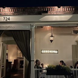 GERONIMO - Updated May 2025 - 1155 Photos & 933 Reviews - 724 Canyon Rd ...