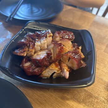 FAMOUS KITCHEN - Updated May 2025 - 341 Photos & 178 Reviews - 1802 ...